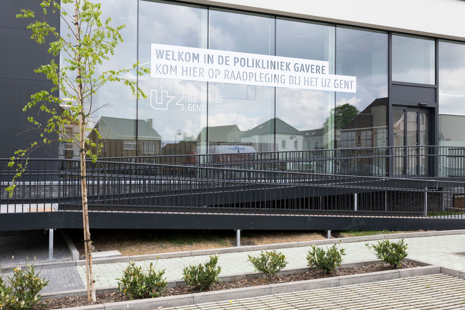 UZ Gent opent nieuwe polikliniek in Gavere